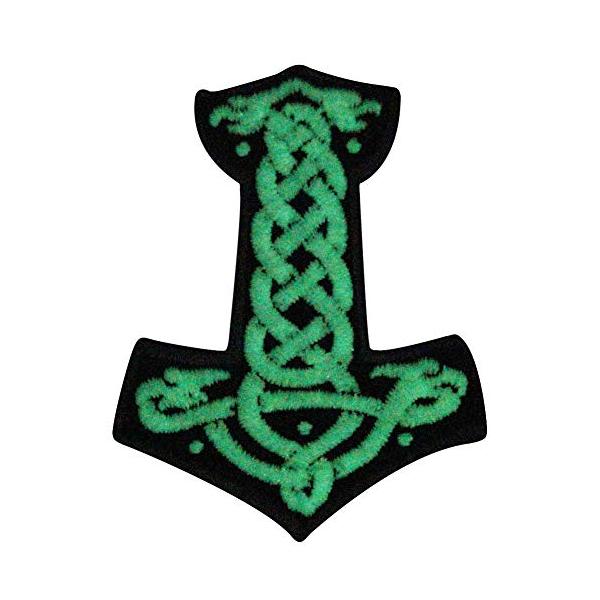 【ご購入後の当店からの連絡はご登録のメールアドレスに通知いたします。必ずご確認ください】【商品概要】ワッペンは光を吸収して暗闇の中で光ります。とてもかっこいい!サイズ：7*8.8 センチ。背面熱接着式。アイロンまたは縫い付けでどんな衣類にも...