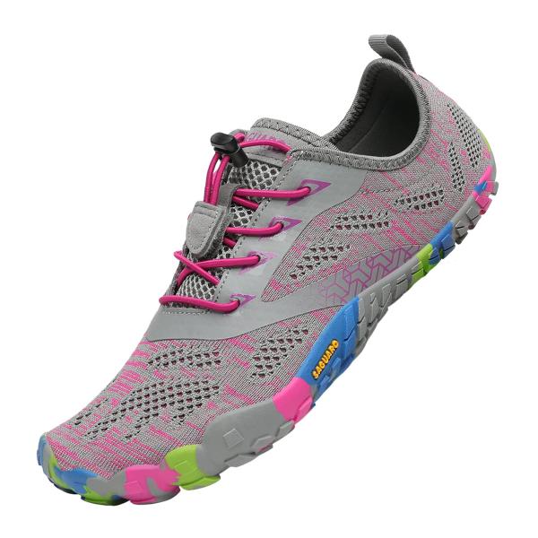 【ご購入後の当店からの連絡はご登録のメールアドレスに通知いたします。必ずご確認ください】【商品概要】【広いつま先デザイン】運動中で、つま先に絞らないまた十分にリラックスしできます【軽量】軽量トラクションと優れた耐久性があるラバーソール。 凹...