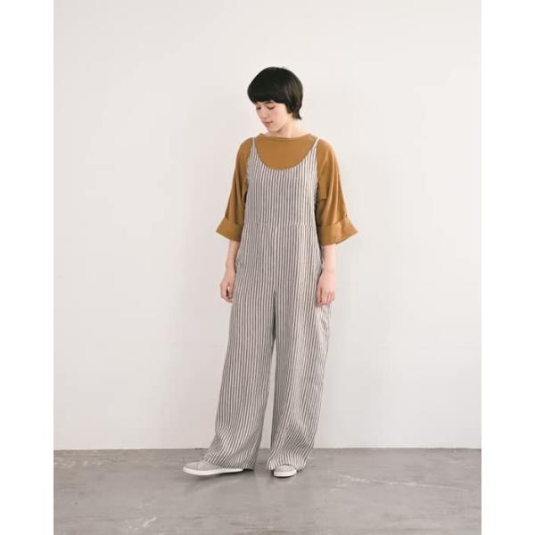 【ご購入後の当店からの連絡はご登録のメールアドレスに通知いたします。必ずご確認ください】【商品概要】Sewing Pattern Studio 縫い代付き型紙・パターン ラウンドネックのサロペット MサイズSB-0033■参考材料用尺(左か...
