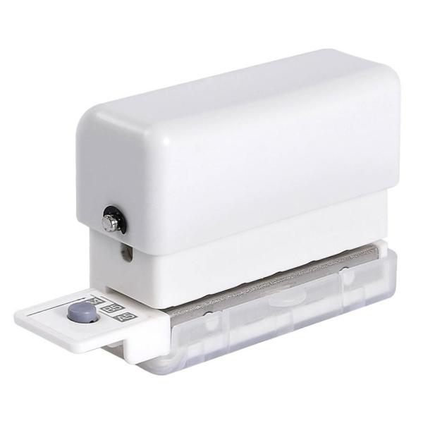 【ご購入後の当店からの連絡はご登録のメールアドレスに通知いたします。必ずご確認ください】【商品概要】【A4/B5/A5ペーパーに対応可能】A4（30穴）/A5（20穴）/B5（26穴）3種類の紙に同時に対応できる穴あけパンチが新登場。使いや...