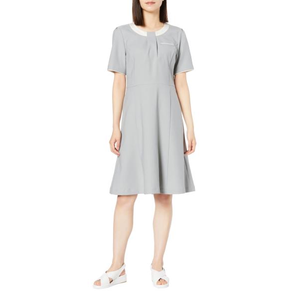 【ご購入後の当店からの連絡はご登録のメールアドレスに通知いたします。必ずご確認ください】【商品概要】SIZE:S 肩幅:37cm 袖丈:22.5cm ゆき丈:41.5cm 身幅:44.5cm ウエスト:74cm 着丈:92.5cmSIZE:...