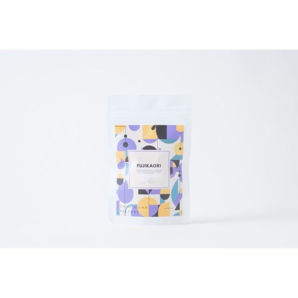 製品仕様商品名TAIKISEICHA FACTORY FUJIKAORI名称茶内容量2.5g x 6袋 合計15g賞味期限180日保存方法高温・多湿を避け移り香にご注意ください。原材料/商品内容茶商品説明秘められしジャスミン香。妖しき香りは...