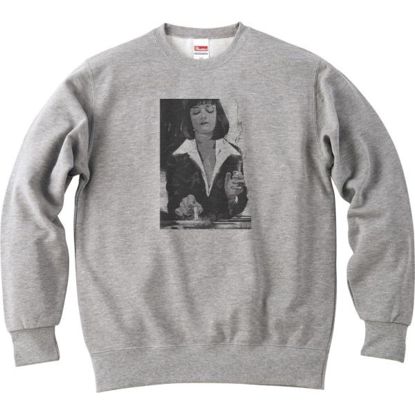 裏パイルのオールシーズン使えるトレーナーになります。◆綿60% ポリエステル40％　厚み：普通 9.7oz 裏パイル◆Sサイズ　身丈64ｃｍ　身幅50ｃｍ　袖丈59ｃｍ　肩幅　44ｃｍ◆Ｍサイズ　身丈67ｃｍ　身幅53ｃｍ　袖丈62ｃｍ　肩...