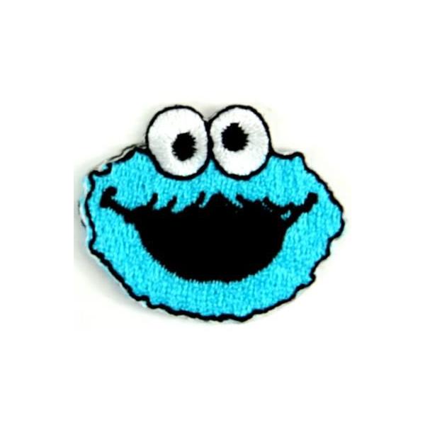 2枚目の写真で大きさ 1cmの方眼となっております。写真で大きさを確認してください。※お客様が見られる環境により画面上と実物では多少色具合が異なって見える場合もございます。予めご了承下さい。裏に糊のついたアイロンで簡単につけることのできるワ...