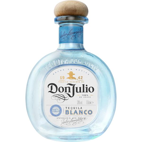 ドン・フリオ ブランコDON JULIO BLANCO「ドン・フリオ」はメキシコのプレミアムテキーラ界のリーダー的存在。伝統的職人芸を完成させ、比類のないまろやかさを持つテキーラを創造した、一人の男の情熱が生んだ賜物です。手作業によるアガベ...