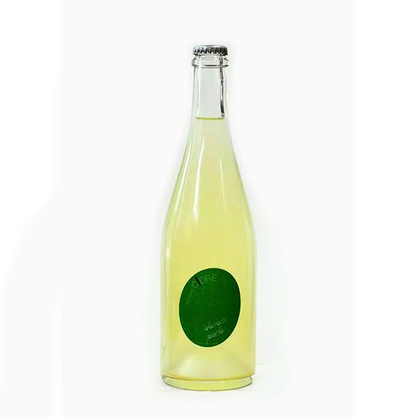 構想3年、せんきんの果実酒部門「ドメーヌ・パーラー」がついに始動！第一弾は、可能な限り自然発酵にこだわって醸したシードル（リンゴ酒）です。原料となる日本のリンゴは、甘味が強く酸味が少なく、芳醇なボディを生み出すのは難しかったそうです。それで...