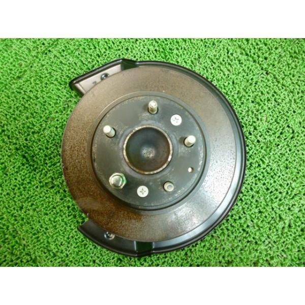 **** 商品説明を必ずご確認ください ****部品管理番号：978880202644440メーカー純正品番：BCKE-26-15XA部品名：左RナックルハブASSY部品区分：リサイクル品車名：ＣＸ−３０車両タイプ名：5DJワゴン通称型式：...