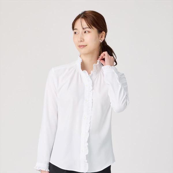 【発売日：2024年10月17日】■　COFREX(R) コフレックス　■さらっとしたしなやかな着心地で身体を優しく包むのが魅力的なコフレックス生地を、きっちり感あるドレスシャツのシルエットで仕上げ、快適なビジネススタイルに。縁に施したフリ...