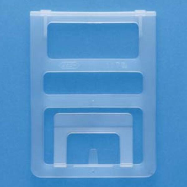 ●スマホの場合もっと見るをクリック●サイズ/外寸：96×127×9mm　●メーカー品番：801051　●取付方法：ワンタッチ。プラスチックの弾性を利用してワンタッチで取り付けができるカード差しです。カード差しが破損しても取り替えが可能です。...