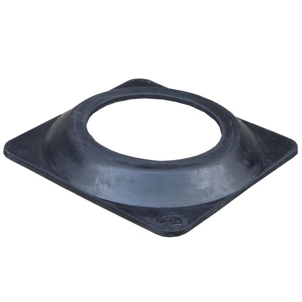 割れやすいコーンの根元を紫外線や衝撃から保護！倒れやズレなどの対策に！カラーコン、スコッチコーン等、一般的な高さ700mmのコーンに使用可能です。（一部例外有り）※必ずお手元のカラーコーンのサイズを測ってからご購入くださいサイズ：約390m...