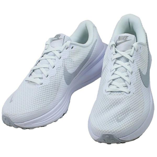 　ナイキ レボリューション 8の快適な履き心地で、これからのランをリードしよう。ランニングの成功には、快適性が欠かせません。そこで、足を踏み出すたびにクッション性と柔軟性を実感できる、柔らかい履き心地を追求。通気性に優れたデザインで人気モデ...