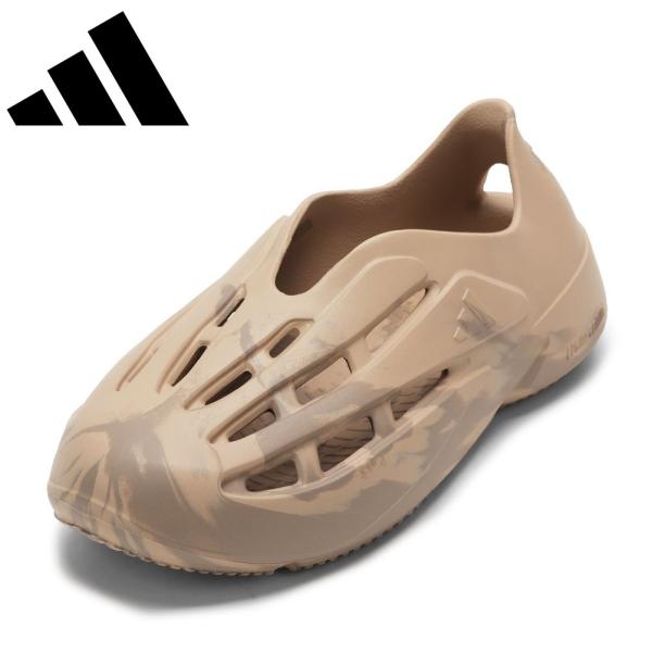 ※商品画像は、ご覧になられているパソコン、ディスプレイ等の設定により、実際の色味とは異なる場合がございます。個性的なデザインが魅力のフォームスニーカーです。流れるようなマーブル模様が特徴的で、モード感あふれる一足。軽量で柔軟性のある素材を使...