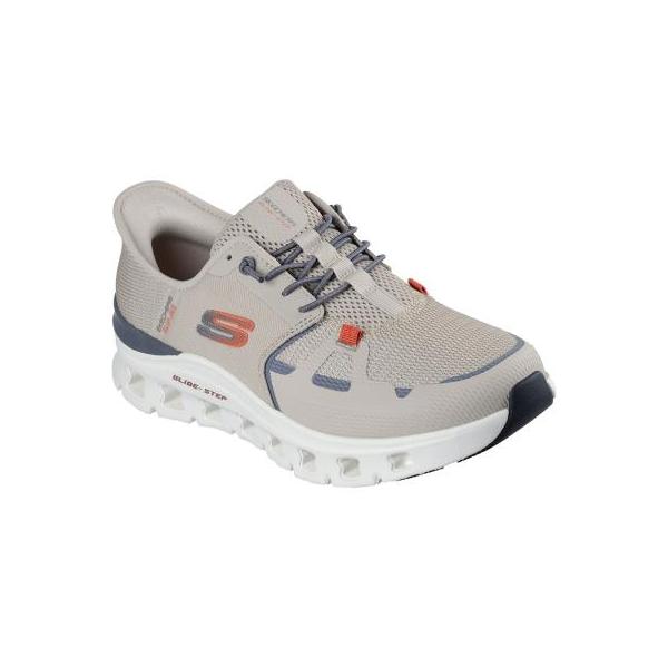快適さが魅力のSkechers Hands Free Slip-ins（スケッチャーズ ハンズフリー スリップインズ）：Glide-Step（グライドステップ）プロ。Heel Pillowデザインを採用したスポーティなヴィーガン（動物由来成...