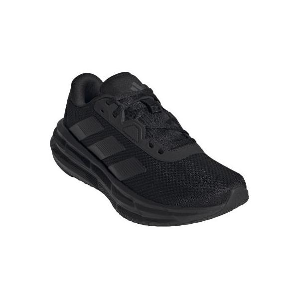 初めてのランニングでも、50回目のランニングでも、ADIDASのランニングシューズは軽量で優れたクッション性と滑らかな履き心地でサポート。CLOUDFOAMのミッドソールは衝撃を吸収し、メッシュのアッパーは軽やかで爽やかな履き心地を感じさせ...