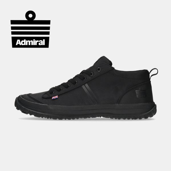 天気を選ばない一足。突然の雨に見舞われたり、出がけは雨で万全にレインシューズを履いたのに、帰宅時にはすっかり晴れてしまった――そんな経験は誰しも一度はあるはず。そうした日常の悩みを解決するために誕生した、オールウエザー対応のモデルです。見た...