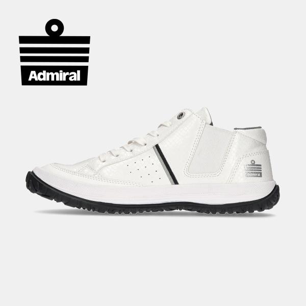 シンプルながらもエキゾチックな魅力を放つミッドカット光沢のある蛇柄(型押し)素材にして、より高級感のあるアレンジを施した、サイドゴアのミッドカットモデル。大胆でエレガントな蛇柄は、独特な存在感を放ち、足元からコーディネート全体を引き締めます...