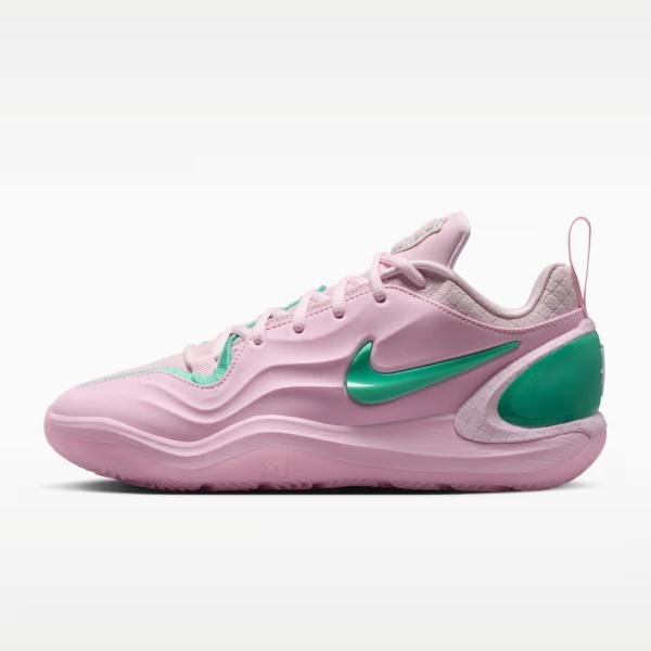 NIKE (ナイキ) の Wmns A'Two (ウィメンズ エーツー) です。A'JA WILSONの第2弾シグネチャーモデル。シンセティック素材のアッパーです。ピンクにグリーンのカラーリングです。