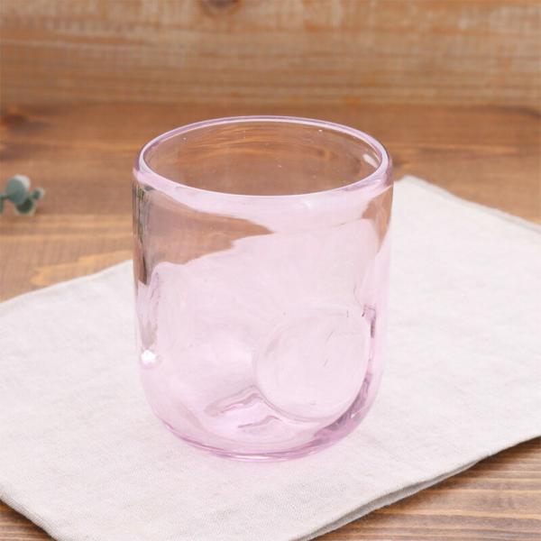 商品説明手吹きガラスの手作り感が味わい深く、ピンク色がおしゃれなグラスです。ビアグラス・ジュースやお水などのコップにぴったり。普段使い・おもてなし食器・業務用食器など様々なシーンで活用いただけます。商品詳細サイズ／口径8×高さ9.2cm重さ...