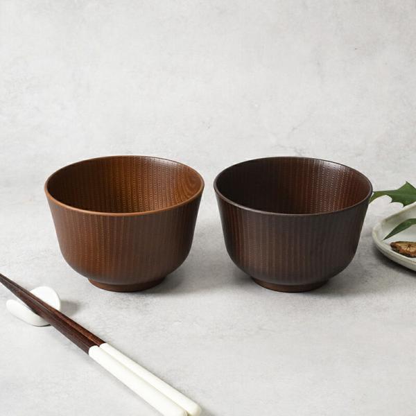 商品説明ブラウンカラーの木目が美しい汁椀は、モダンな食卓にも自然に溶け込みます。しっかりとした深さがあり、たっぷりの味噌汁やスープを楽しむのに最適です。抗菌加工が施されており、安心して毎日お使いいただけます。商品詳細サイズ／11.2×11....