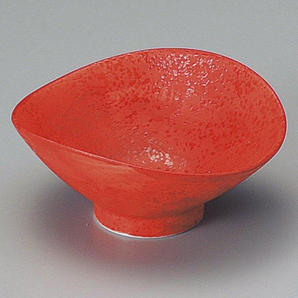 商品コード：20-09818-100サイズ（約）：11×10×5cm重量（約）：115g素材：陶磁器【サイズ別/約11cm,和食器,鉢,ボウル,碗,小鉢,レッド】【旧品番：19-10004-109】