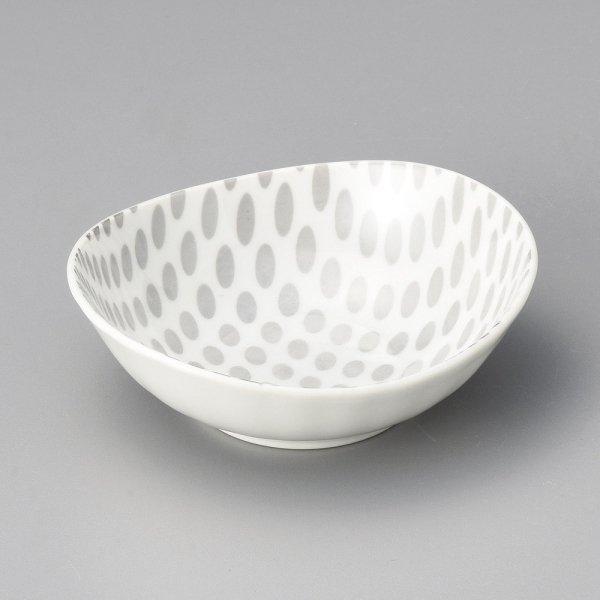 商品コード：20-09918-730サイズ（約）：11×10×3.5cm重量（約）：85g素材：陶磁器【サイズ別/約11cm,和食器,鉢,ボウル,碗,小鉢,グレー】【旧品番：19-10120-739】