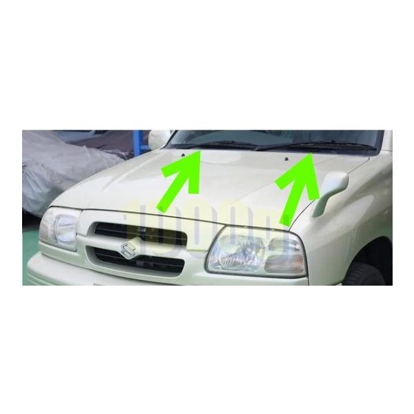 スズキ純正新品 未使用品  希少品のエスクード  ワイパーアーム キャップ ナットセットです。年数が経ってくると錆びや塗装剥がれが起きワイパーアームを交換するだけでイメージがガラリと変わります。運転席からの視界に新しくなり気分よく運転しませ...