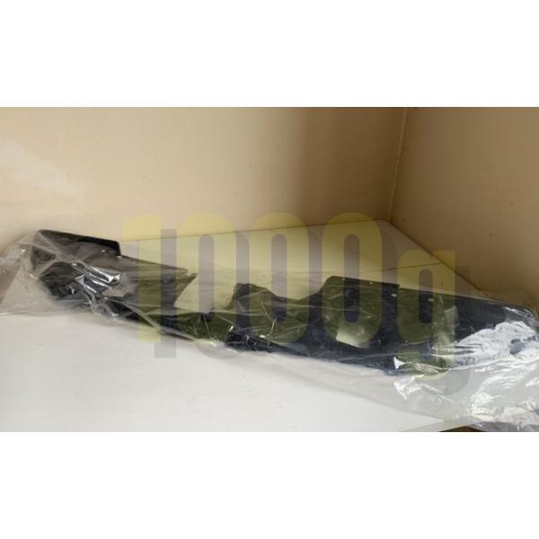 三菱純正新品 未使用品 希少品のデリカＤ5 アンダーカバーです。純正新品ですので品質やフィッティングも安心してお使いいただけます。適合車種　デリカＤ5適合型式　CV4W,CV5W適合年式   2012/11-デリカＤ5の純正パーツは非常に入...