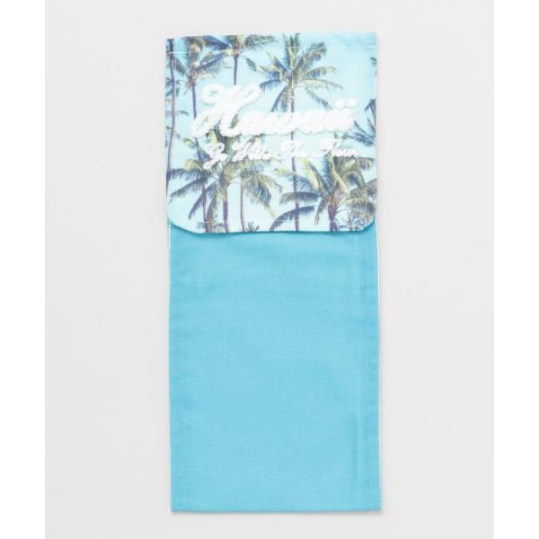 ワイキキビーチを連想させてくサガラ刺繍がポイントのトイレットペーパーホルダーカバー。HAWAIIでパームツリーは、「家族愛」「守護」の意味があります。ホヌは、「幸せを運んでくる」「身を守る」「金運」「長寿」「海の守り神」の意味あります。ゆっ...