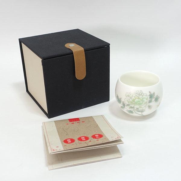 ・メーカー　　：大唐官窯・サイズ　　　：口径　（約ｃｍ）:6.5，高さ　（約ｃｍ）:6，・色(柄)の系統：ホワイト グリーン・素材　　　　：陶器・付属品　　　：共箱 しおり--------------------商品状態----------...