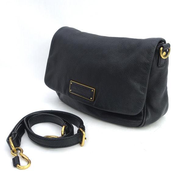 ・メーカー　　：Marc by Marc Jacobs / マークジェイコブス・製品型番　　：M0001350-80001・サイズ　　　：横幅（W)　（約ｃｍ）:30，高さ（H)　（約ｃｍ）:24，奥行（D)　（約ｃｍ）:9.5，ショルダー...