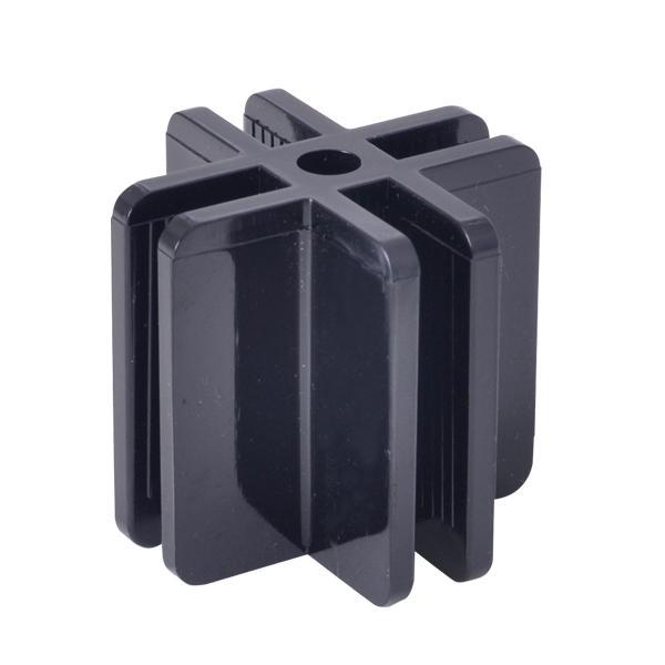 イベントや展示会などで活躍！スピーディな組立て、撤去が可能です。ポスターなどを張り付けたパネルを差し込むだけで、様々な展示が可能です。　■種別／十字用　■カラー／ブラック　■サイズ／W38×D38×H36mm　■素材／ポリカーボネイト　■対...