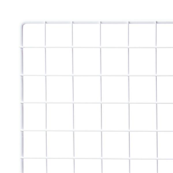 壁面ディスプレイの定番ネットパネル。　サイズバリエーションが豊富です！　■種別／900×900　■重量／3.69kg　■ネットピッチ／50mm　■外枠／φ8mm　■中枠／φ3mm　■素材／スチール製　メーカー・委託先在庫のため在庫確認が必要...