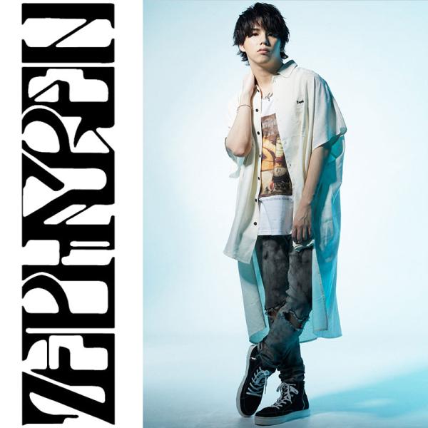 膝部のみ留めたダメージと、ミニマルなシルエットがグランジロックとモードの融合を感じさせる一枚。アブストラクトな空気感すら漂わせるブリーチワークは、熟練の職人による手作業による物で一枚一枚表情が違い、大量生産の廉価品とは一線を画す。洋服という...