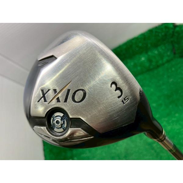 ■種別：フェアウェイウッド　■メーカー：ダンロップ■モデル：ゼクシオ2012モデル　■シャフト：MP700■フレックス：R　■ロフト：15■本数：1　■番手：3W■長さ：43.25　■クラブ重量：308■ライ角：58　■バランス：D0■キッ...