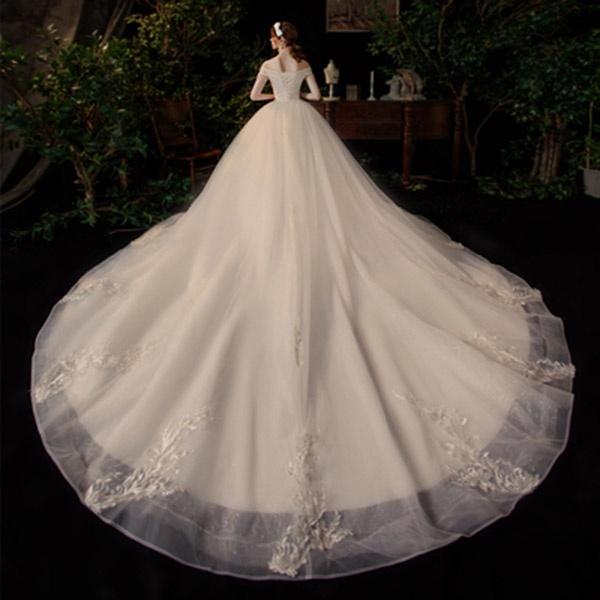 花嫁 ウェディングドレス 袖あり オフショルダー Aライン 白 花嫁 ウェディングドレス 袖あり オフショルダー Aライン 白