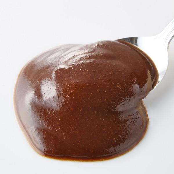 アグリモンタナ社でジェラート用製品として製造されている「コーヒーペースト」。原材料は全てイタリア・イリー社の厳選したコーヒー豆を使用し、コロンビア、グアテマラ、ケニアといった複数の豆をブレンドすることで、より濃厚な風味を楽しめるコーヒーペー...