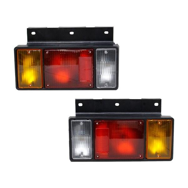 いすゞ NEWエルフ PMエルフ 07 エルフ テールランプ 12V 3連 純正タイプ バックブザー対応 ブレーキランプ トラック 修理 補修 カスタム純正タイプなので、破損時の修理や交換におすすめです。こちらは純正交換タイプになります。【...