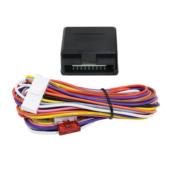 キーレス操作にミラー格納を連動させるキット！後付けドアミラーキー連動格納キット!キーをロックすると、ミラーが収納!キーを解除するとミラーが開きます。※ACC時はミラーは開いたままになります。【セット内容】・コントローラー本体×１・ヒューズ付...