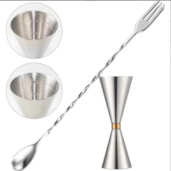 【発売日：2025年06月04日】「バーテンダーセット」目盛り付き30ml/45mlジガーカップx 1、30cmバースプーン×1。プロのバーテンダーでも一般人でも、最もベースなバーテンダーツールセットです。「上質なステンレス」厳選されたステ...