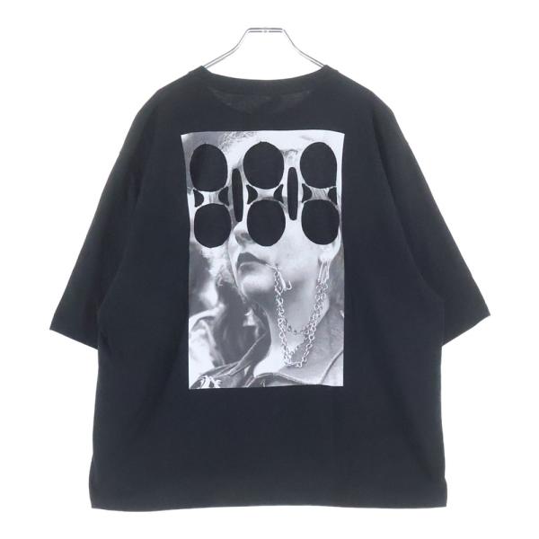 [商品番号]3226A280006[ブランド]RAF SIMONS（ラフシモンズ）[モデル]19SS CROPPED T-SHIRT WITH CUT OUTS IN THE BACK グラフィティ バックプリント 半袖Tシャツ カットソー...
