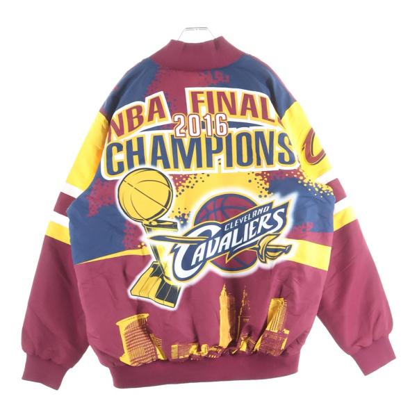 [商品番号]9026B050015[ブランド]NO BRAND（ノーブランド）[モデル]NBA 2016 CAVALIERS CHAMPION PADDED JACKET エヌビーエー キャバリアーズ 2016 チャンピオン記念 ロゴパッチ...