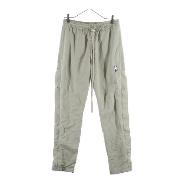 [商品番号]9026D110006[ブランド]NIKE（ナイキ）[モデル]×FEAR OF GOD フィア オブ ゴッド WARM UP PANTS ウォーム アップ ナイロン パンツ ベージュ CU4684-271[販売店舗]BRING渋...
