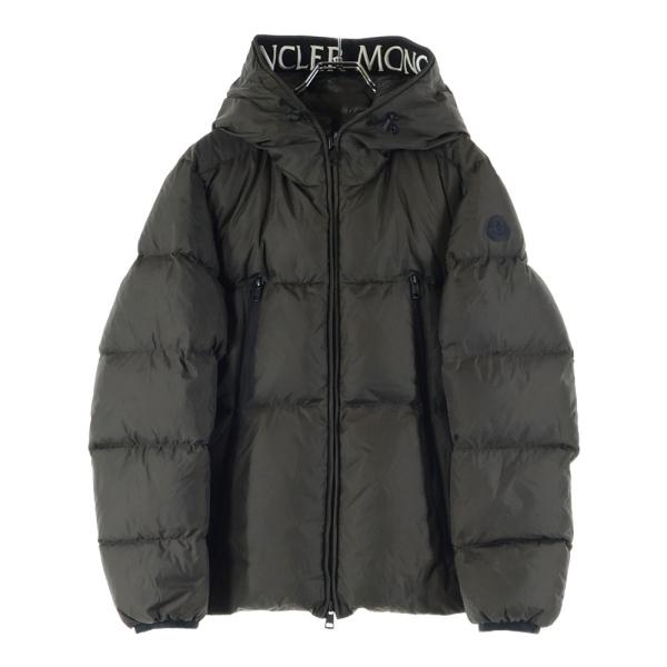 [商品番号]9525L090003[ブランド]MONCLER（モンクレール）[モデル]20AW MONTCLA モンクラー ラバーワッペン ロゴ刺繍 フーデッド ジップアップ ダウンジャケット ブラウン F20911B56900 C0300...