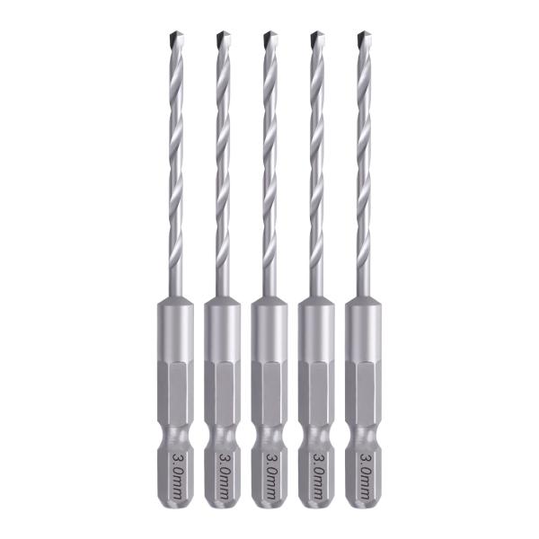 サイズ：3.0mm 5本組【超硬ドリル】ドリル本体は耐磨耗性・耐衝撃性に優れた超耐熱特殊鋼で作られて、優れた耐久性を実現します。超硬タングステンチップ（刃先）付いて、六角軸一体切削加工により、より一層の切れ味を追求しています。【回転・振動兼...
