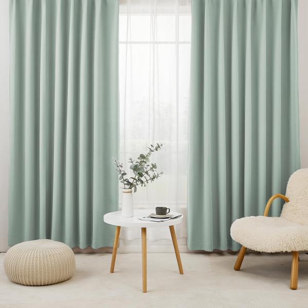 カラー：カルダモングリーンサイズ：丈110 cm x 幅100 cm (4枚組)スタイル：おしゃれ◆【一級遮光】このカーテンは遮光度が99.99％以上，外からの光をほとんど通さないため、昼間カーテンを閉めたお部屋のなかで相手の顔の表情が分か...