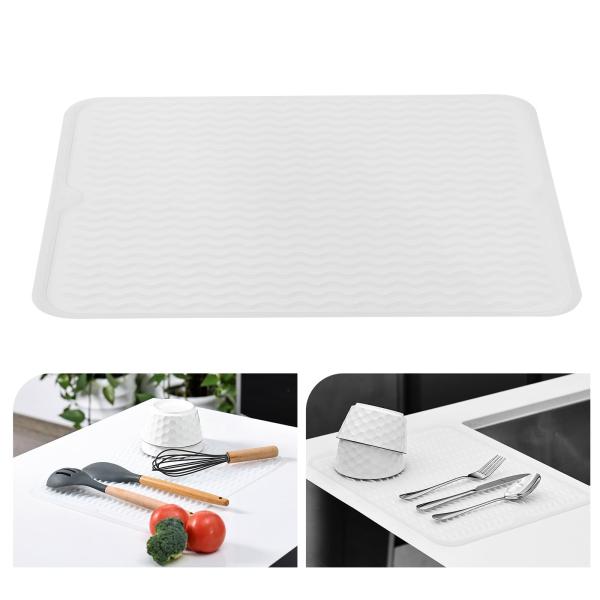 カラー：透明サイズ：30*40cm【シンク 用 流し 保護 マット】シンクマットの底面は突起デザインと表面は凸凹デザインで、空気の流通がよくて食器を乾燥しやすいです。食器を洗った後シンクマットの上に置くって早く水を流れやらせます。食器拭きの...