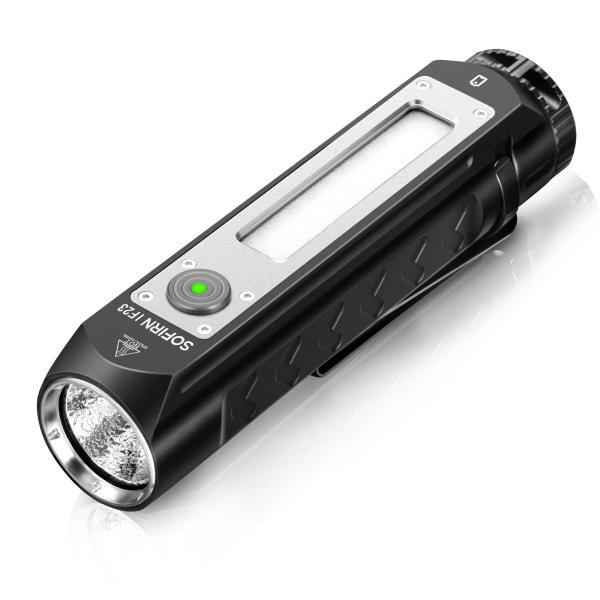 信頼できる照明源：この懐中電灯は、集中した光線を発する主LEDプロジェクターを備えた非常に明るいトーチです。補助灯は広範囲を照らすフラッドスタイルの照明を提供し、側面にはRGB LEDが統合されています。この充電式照明器具の主LEDは驚異的...