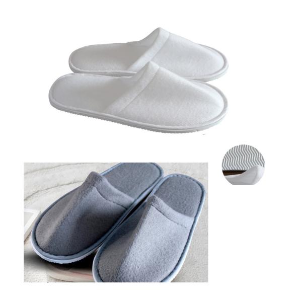 ●1個ずつ個包装されているので衛生面でも安心。●旅行や出張などへの携帯用としても便利。●一般ユーザー様のご利用はもちろん、ホテル・旅館・民泊の業務用としても広くご愛用頂いております。●底には滑りにくいEVA素材を使用しています。【サイズ】 ...