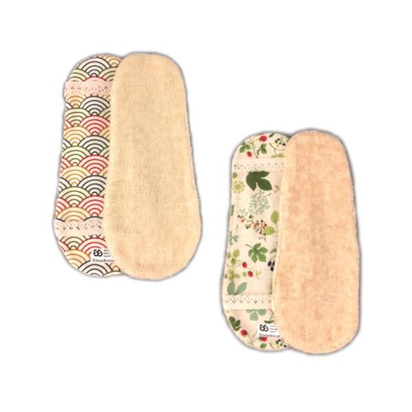 消臭繊維製品の先駆的ブランドであるブリーズブロンズの布ナプキン用パッドです。尿漏れ対応（中材：防水）布ナプキンにこのPAD（パッド）を重ねることで、少ない日から多い日まで対応できます。オーガニックコットン使用しています。ブリーズブロンズ生地...