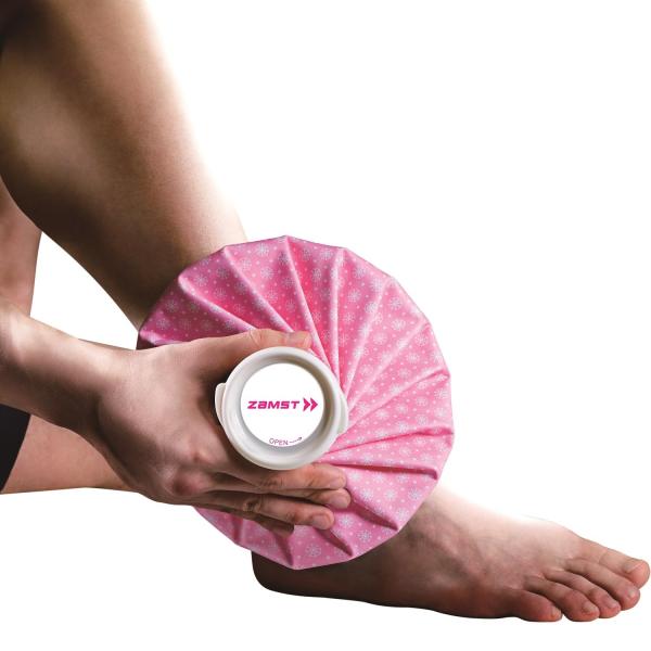 ザムスト(ZAMST) アイシング 氷嚢(氷のう) アイスバッグ 野球 バスケ Sサイズ ピンク 378111 ・けがの応急処置やクールダウンに。・サイズ：Sサイズ/直径 約15センチ　Mサイズ/直径 約23センチ　Lサイズ/直径約26セン...